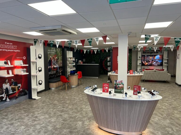 King Communications | Our Drogheda Store | Vodafone Partner